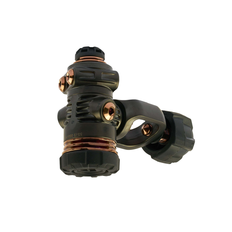 MTX-RC 50 Years: Dive regulator | Apeks®