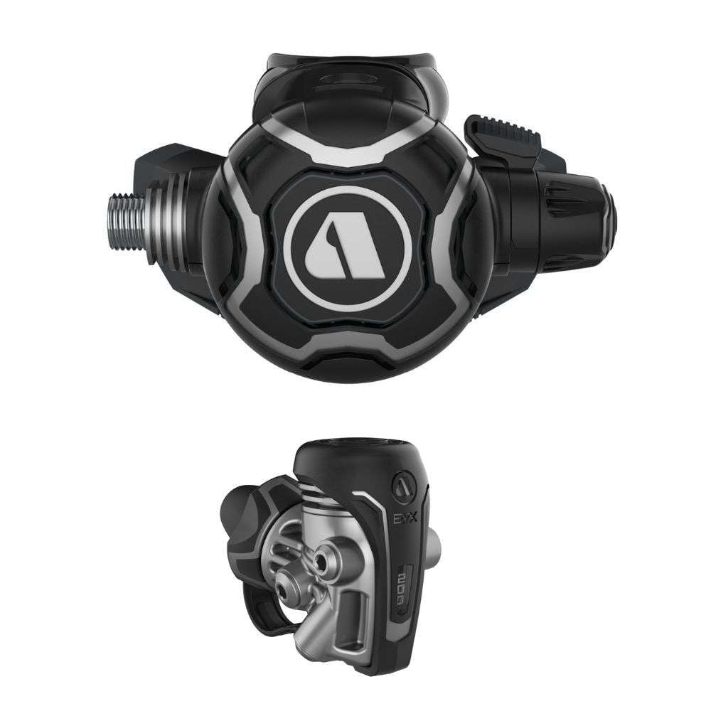Dive Regulators for scuba diving | Apeks®